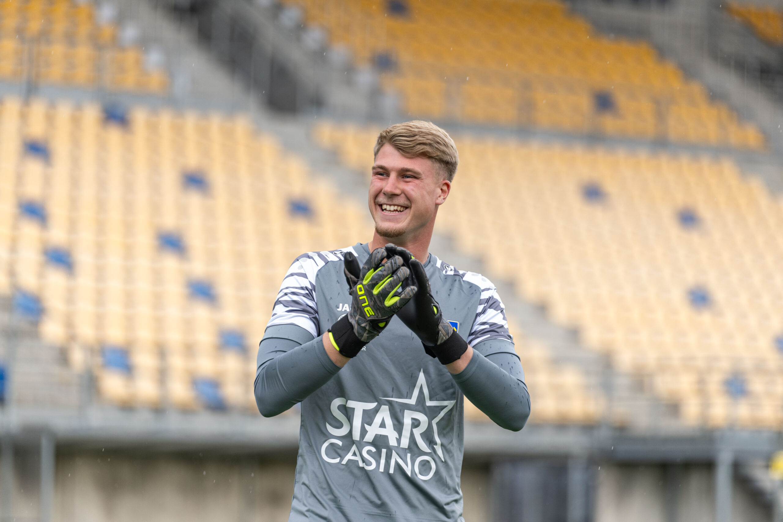 90 SECONDS - BEAU REUS - SK Beveren - #wearebeveren