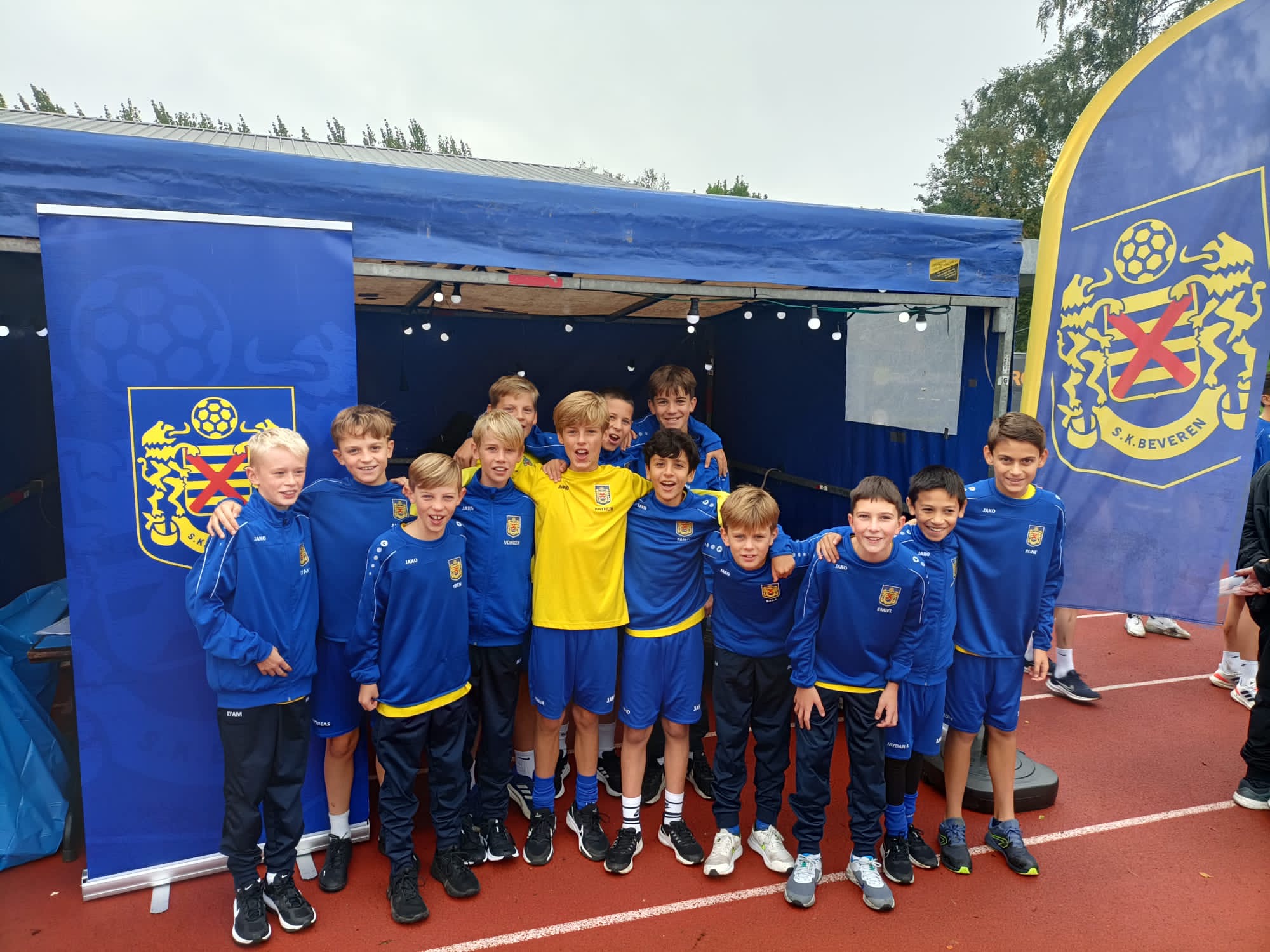 JEUGD SKB ZAMELT € 3.263 IN VOOR STICHTING TEGEN KANKER - SK Beveren - #wearebeveren